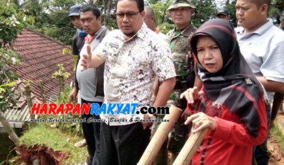 Tinjau Lokasi Longsor Wabup Ciamis Perintahkan Buat Tpt