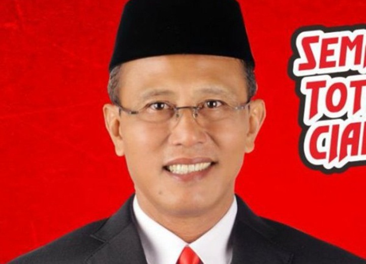 (Pilkada Ciamis) Ratusan Warga Cipaku Deklarasikan Dukungan untuk Herdiat (Pilkada Ciamis) Ratusan Warga Cipaku Deklarasikan Dukungan untuk Herdiat
