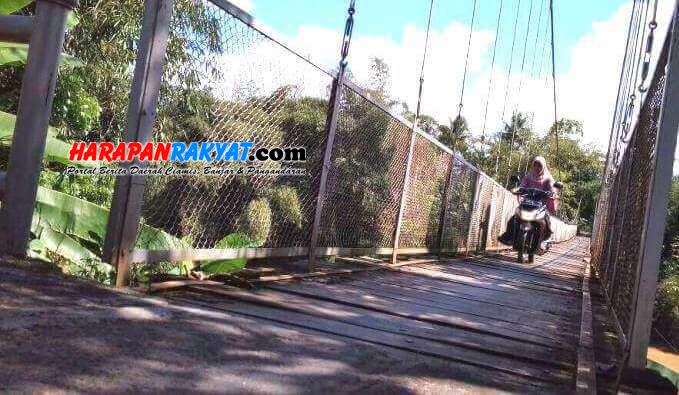 Warga Minta Jembatan Cipadung Banjar Diperbaiki - Harapan Rakyat Warga Minta Jembatan Cipadung Banjar Diperbaiki - Harapan Rakyat