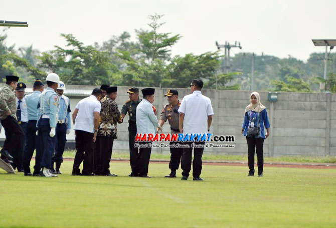 Tutup Munas dan Konbes NU, Wapres Tiba di Banjar Gunakan Helikopter ... Tutup Munas dan Konbes NU, Wapres Tiba di Banjar Gunakan Helikopter ...
