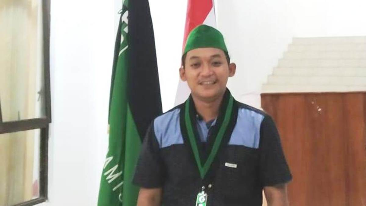 HMI Ciamis Dukung Upaya Satpol PP Ciamis Tutup Paksa Toko Modern Tak ... HMI Ciamis Dukung Upaya Satpol PP Ciamis Tutup Paksa Toko Modern Tak ...