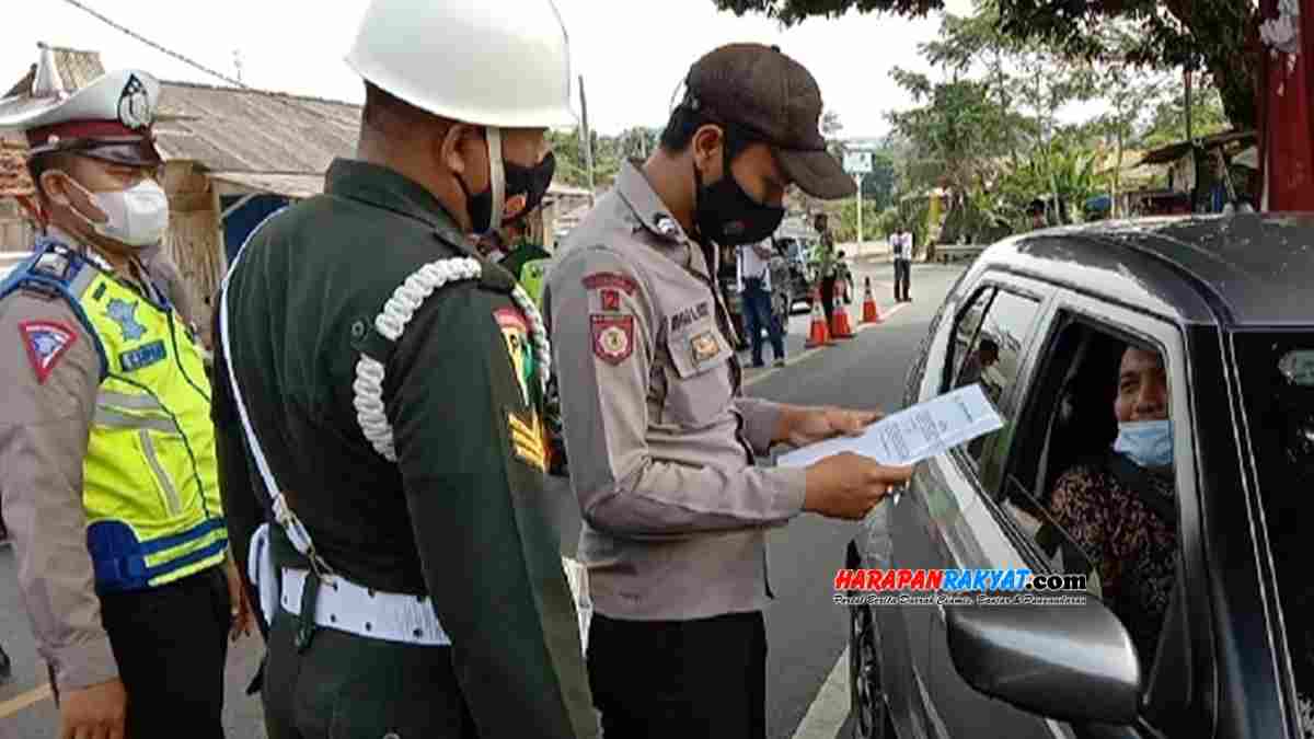 Petugas Gabungan di Pangandaran Putar Balik Puluhan Kendaraan Pemudik ... Petugas Gabungan di Pangandaran Putar Balik Puluhan Kendaraan Pemudik ...
