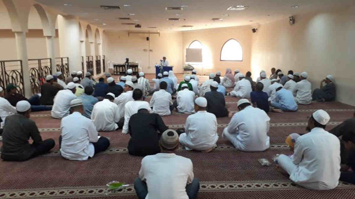 Keutamaan Menghadiri Majelis Ilmu, Allah Mudahkan Jalan Menuju Surga Keutamaan Menghadiri Majelis Ilmu, Allah Mudahkan Jalan Menuju Surga