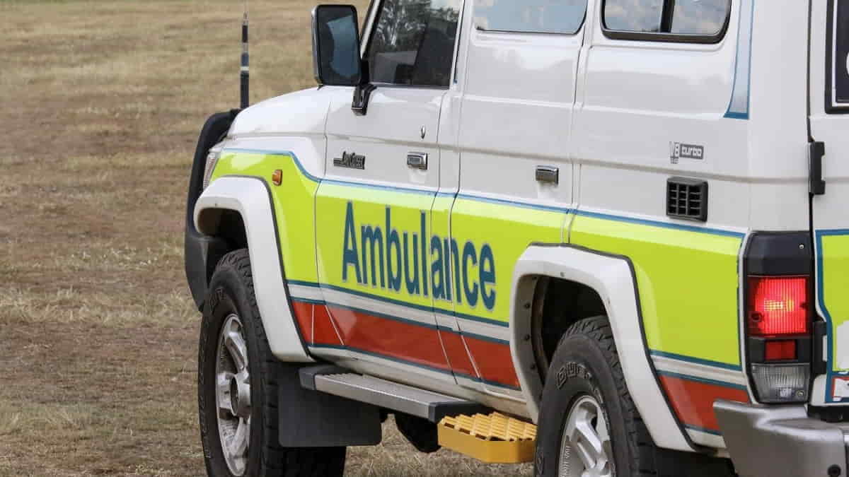 Mobil Mewah Halangi Ambulance Viral di Media Sosial, Ini Kronologinya! Mobil Mewah Halangi Ambulance Viral di Media Sosial, Ini Kronologinya!