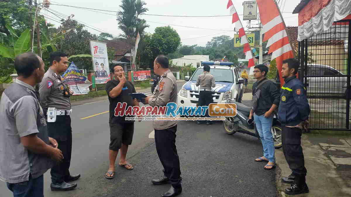 Hendak Nyebrang, Seorang Wanita Tewas Tertabrak Mobil di Ciamis Hendak Nyebrang, Seorang Wanita Tewas Tertabrak Mobil di Ciamis