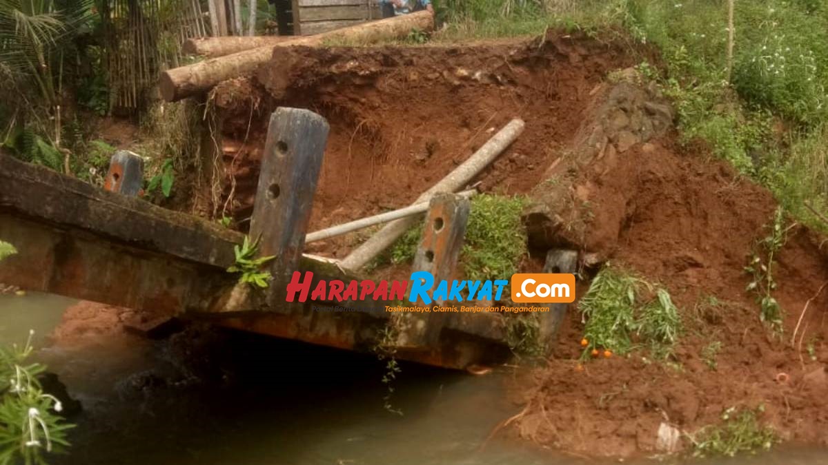 Jembatan Penghubung Antar Kecamatan di Pangandaran Ambruk, Akses Warga ... Jembatan Penghubung Antar Kecamatan di Pangandaran Ambruk, Akses Warga ...