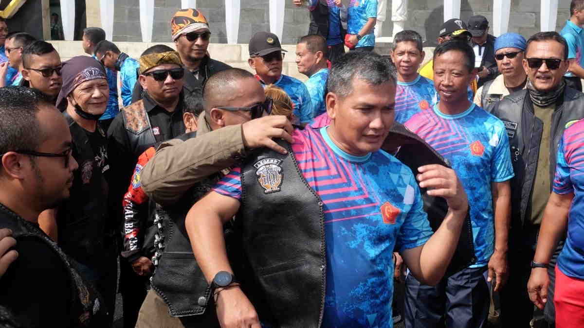 Pangdam III Siliwangi Jadi Anggota Kehormatan HCB Jabar Pangdam III Siliwangi Jadi Anggota Kehormatan HCB Jabar