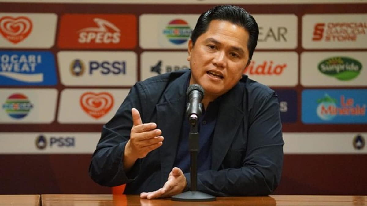 Erick Thohir Sebut FIFA sedang Mempertimbangkan Sanksi untuk Indonesia Erick Thohir Sebut FIFA sedang Mempertimbangkan Sanksi untuk Indonesia