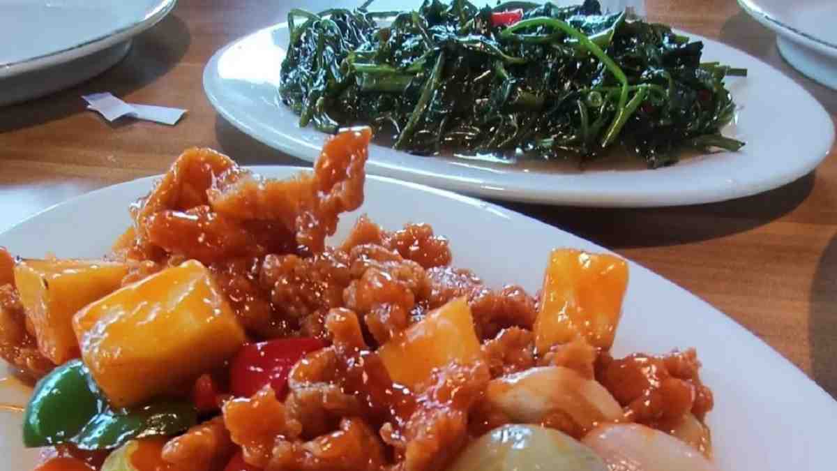 Tempat Makan Enak di Garut yang Patut Anda Kunjungi Tempat Makan Enak di Garut yang Patut Anda Kunjungi
