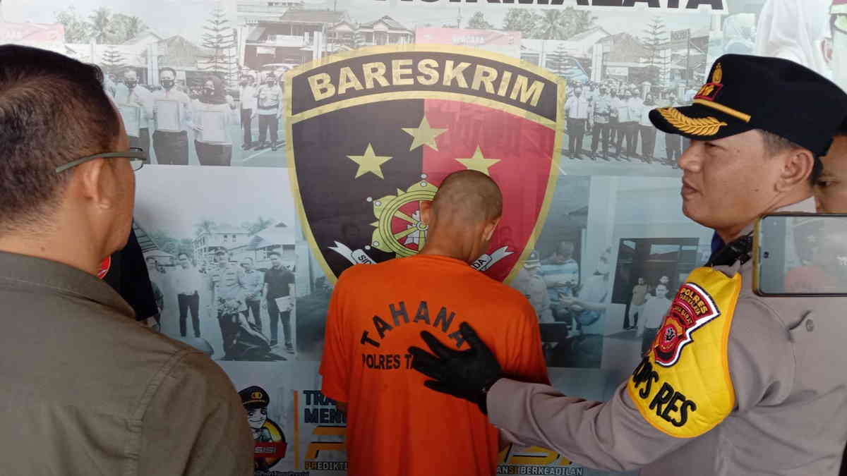 Ogah Diceraikan, Pria di Tasikmalaya Ngamuk Aniaya Istri, Mertua dan ... Ogah Diceraikan, Pria di Tasikmalaya Ngamuk Aniaya Istri, Mertua dan ...