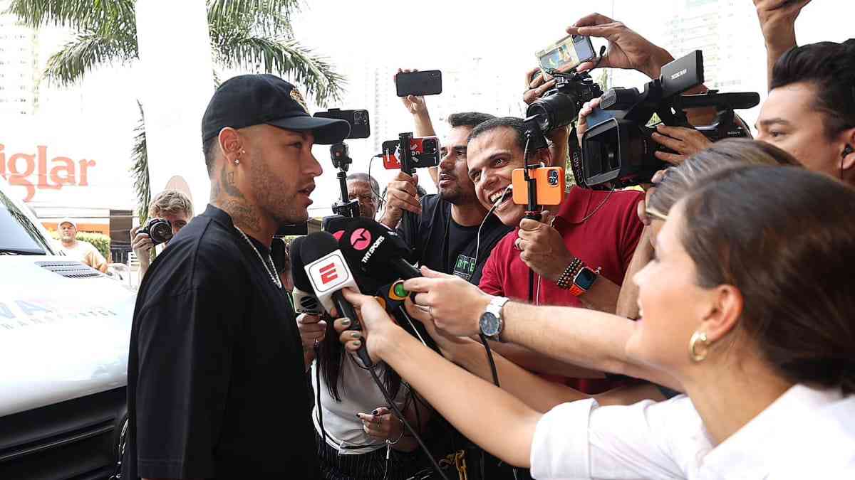 Pelatih Brasil Antusias Sambut Kembalinya Neymar dan Vinicius Jr Pelatih Brasil Antusias Sambut Kembalinya Neymar dan Vinicius Jr