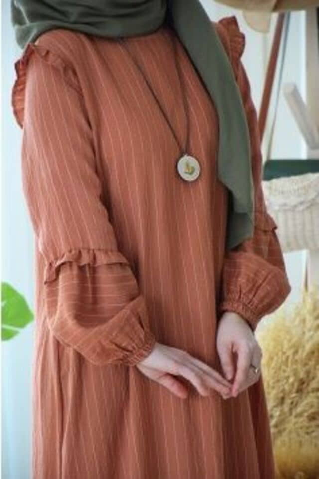 Model Lengan Baju Gamis, Ada Suai Hingga Renda Model Lengan Baju Gamis, Ada Suai Hingga Renda