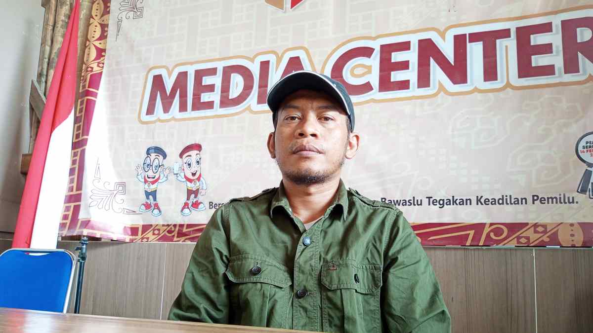 Bawaslu Putuskan 14 Oknum Satpol PP Garut Dukung Gibran Pelanggaran ... Bawaslu Putuskan 14 Oknum Satpol PP Garut Dukung Gibran Pelanggaran ...