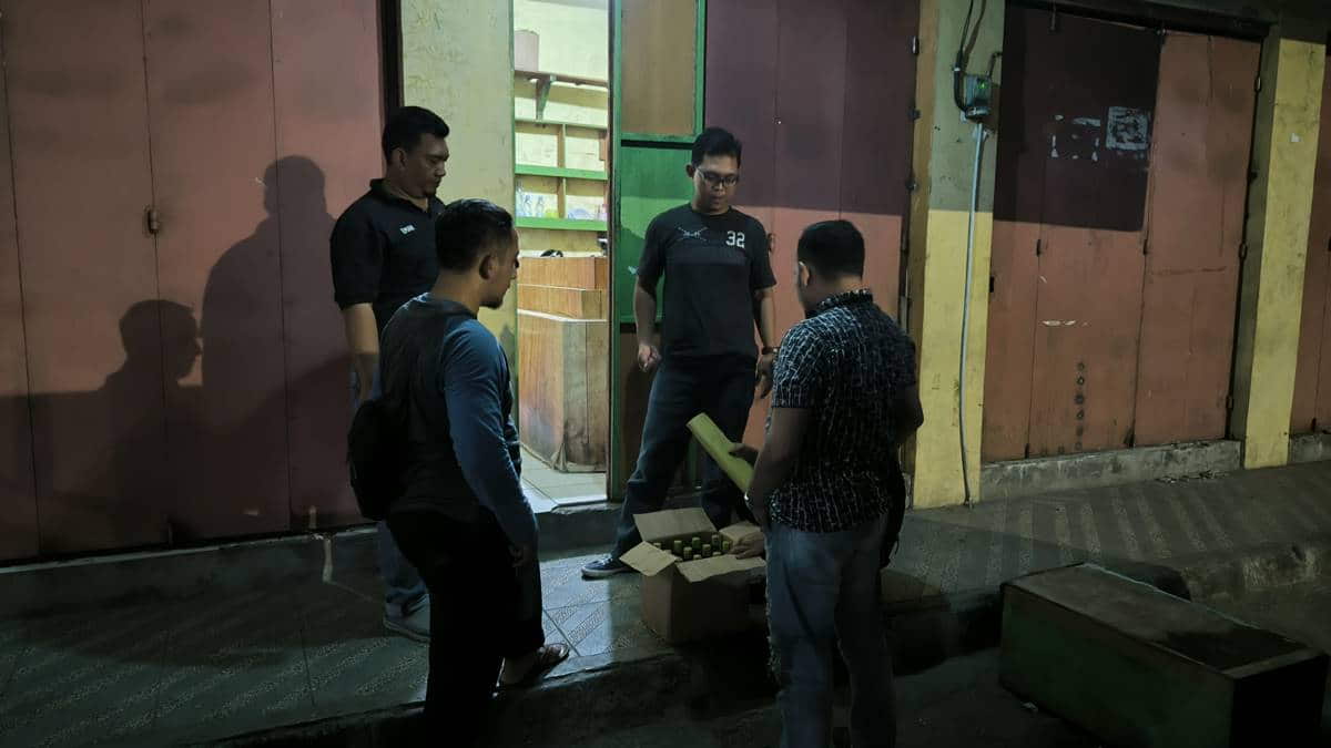 Operasi Pekat 2024, Polres Kota Banjar Amankan Puluhan Botol Miras Operasi Pekat 2024, Polres Kota Banjar Amankan Puluhan Botol Miras